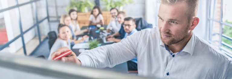 Formation pour devenir coach professionnel certifié.